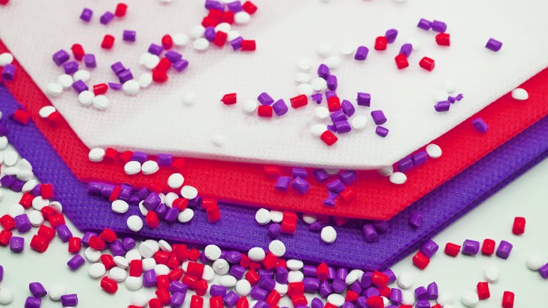 4 most common coloring methods in the plastic industry - POLYFILL